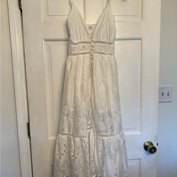L'ATISTE | Dresses | Elegant White Lace Midi Dress | Poshmark